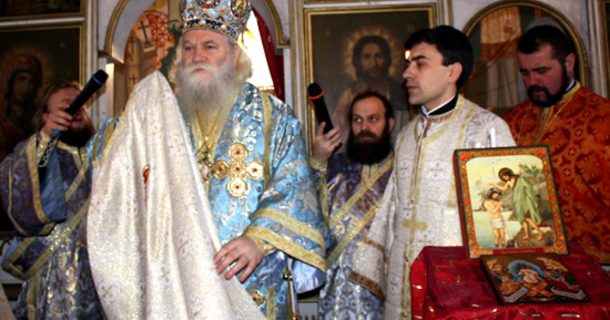 Preotul Dragoş Ungureanu, noul paroh de la Spinoasa