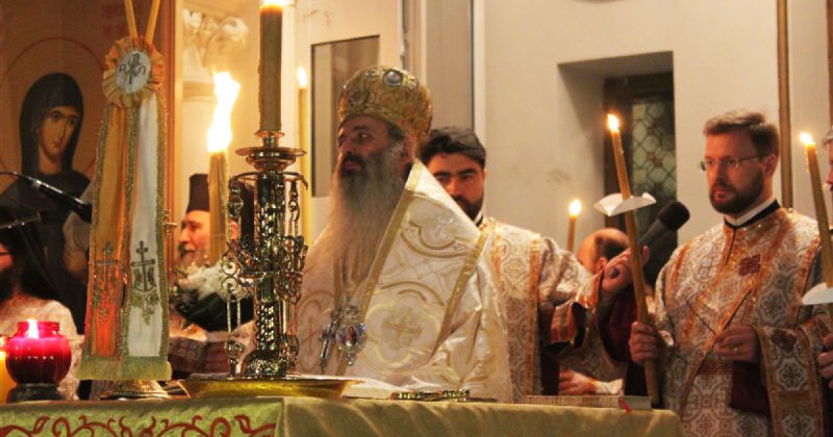 „Să mergeţi la casele dumneavoastră cu lumânarea în mână şi lumina în ...