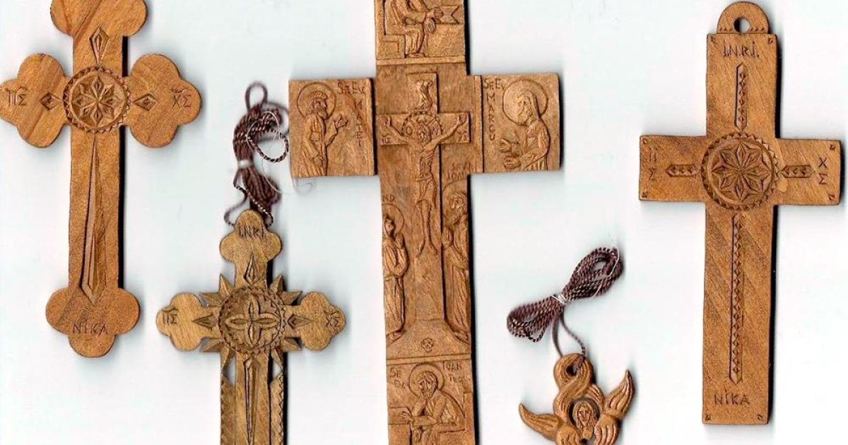 Crucea Domnului şi crucea omului