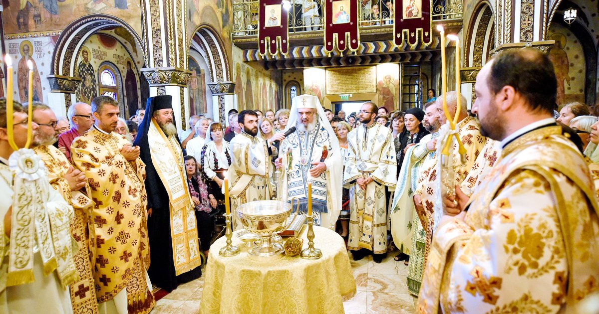 Sfințire și binecuvântare la Parohia Dămăroaia