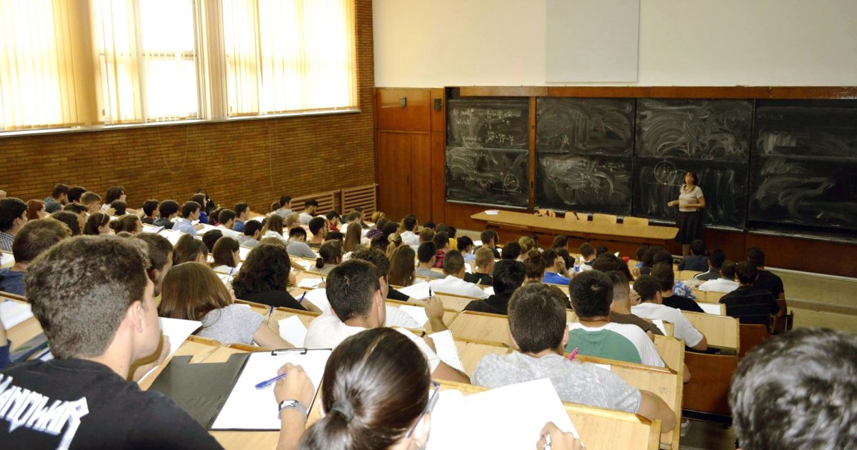 Diplomă de inginer, doar după masterat