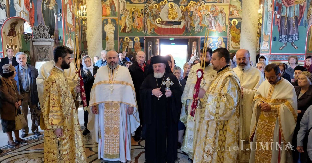 Sărbătoare în Parohia „Sfânta Vineri” din cartierul bucureştean Pajura ...