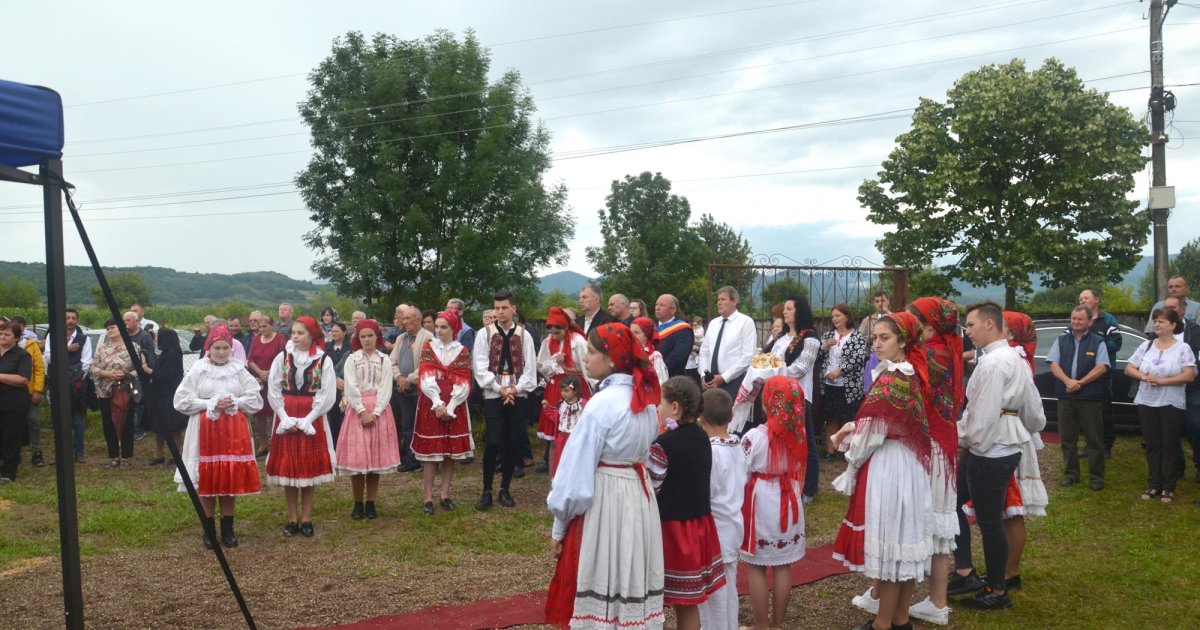 Un nou sfânt locaș se va zidi în Țara Beiușului | Poza 3