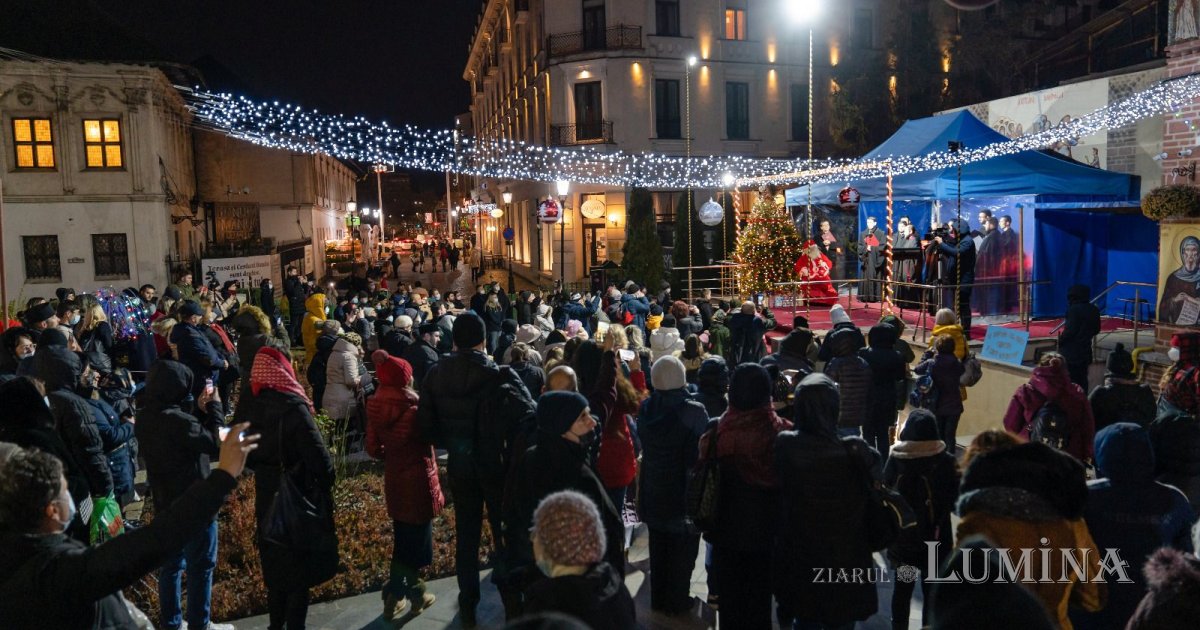 Nașterea Domnului vestită prin colind la Biserica „Sfântul Anton ...