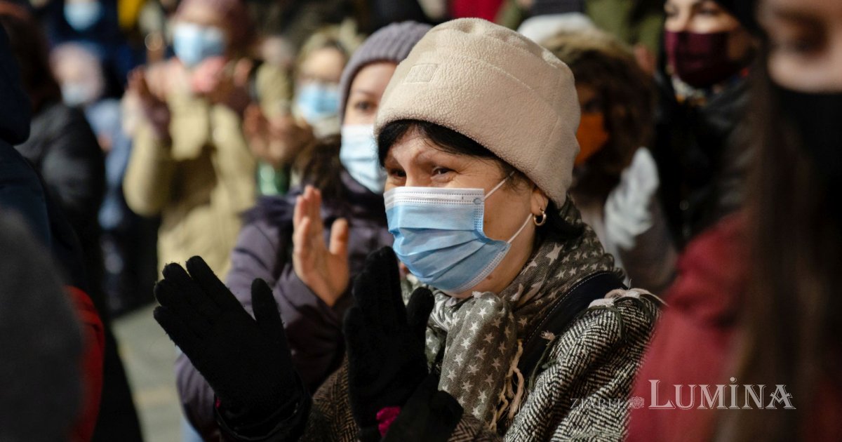 Nașterea Domnului vestită prin colind la Biserica „Sfântul Anton ...