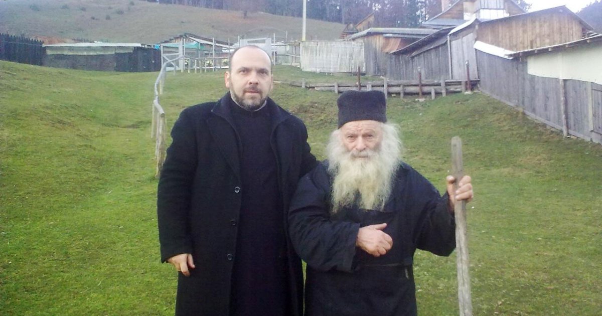 Părintele Proclu Nicău, monahul smerit și blând