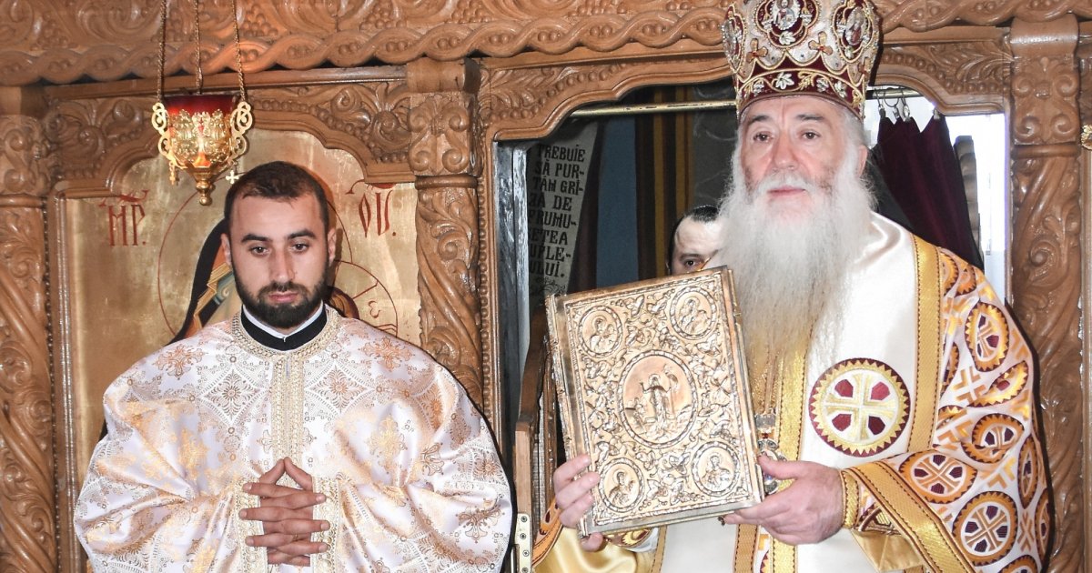 Vizită arhierească și instalare de preot la Parohia Pristol din Mehedinți