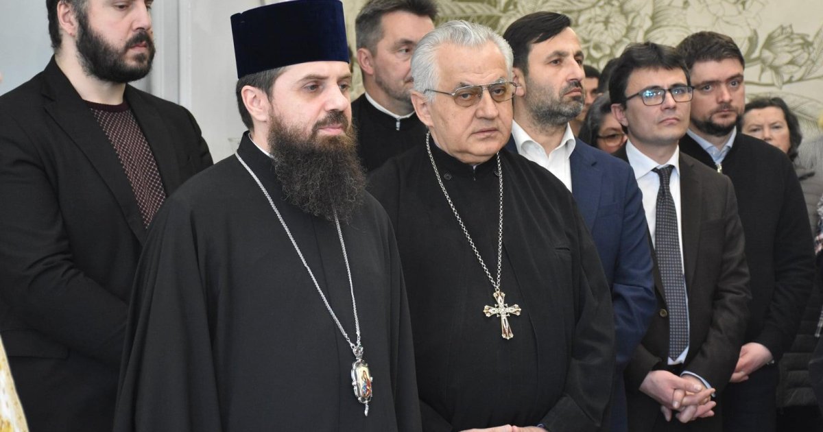 Inaugurarea magazinului de prescuri, produse de panificație și ...