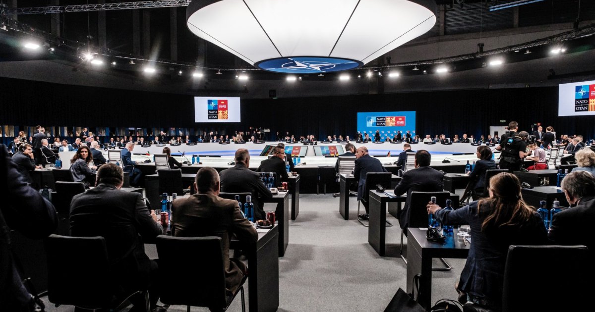 Un summit „transformator” pentru NATO | Poza 1
