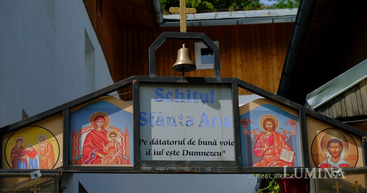 Pridvorul cerului de la Schitul „Sfânta Ana” - Cota 1400 | Poza 5