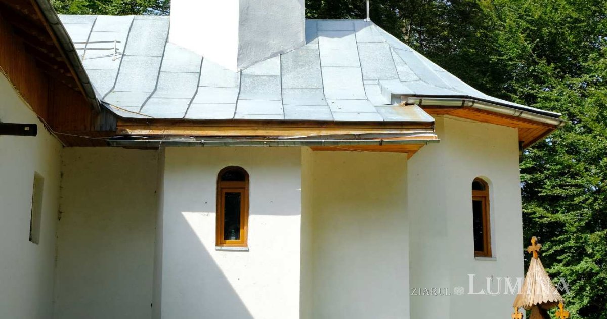 Pridvorul cerului de la Schitul „Sfânta Ana” - Cota 1400 | Poza 6