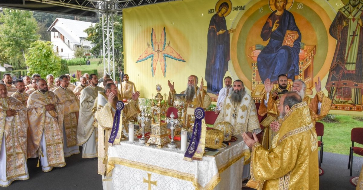 Sfântul Antim Ivireanul cinstit în chip deosebit la Râmnicu Vâlcea | Poza 2