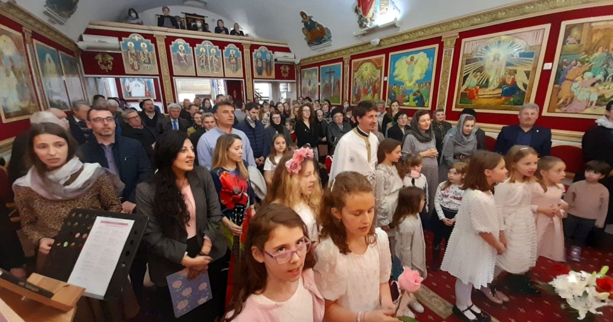 Burse de studiu oferite pentru elevii din Mediaş