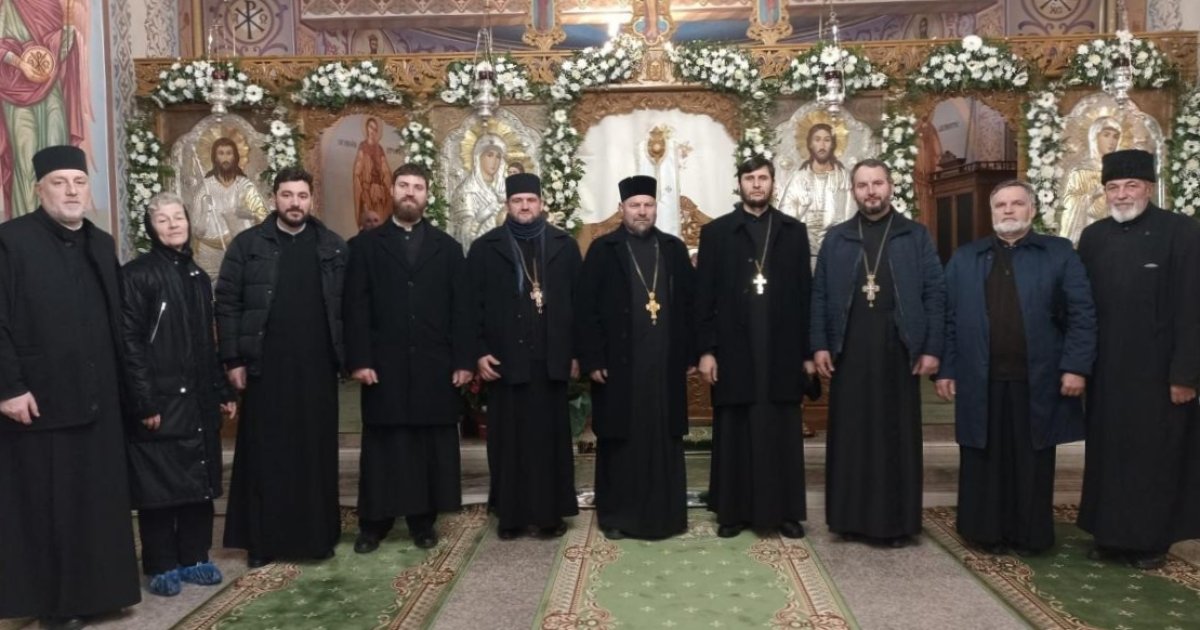 Preoți din Basarabia în vizită de lucru la Protoieria Târgu-Neamț