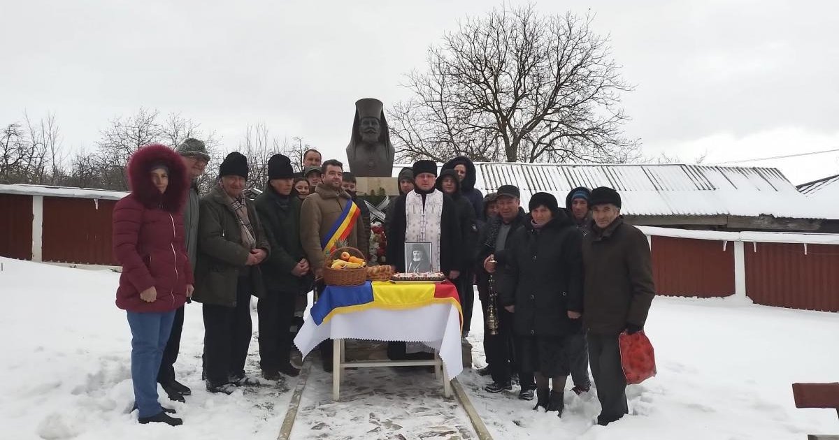 Comemorarea arhiereului Ilarion Mircea Băcăuanul în localitatea natală