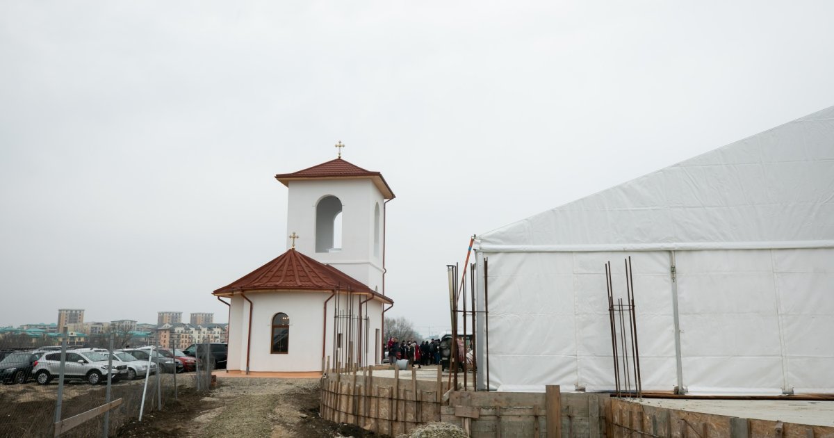 Binecuvântarea lucrărilor la noul paraclis din cartierul Cosmopolis ...