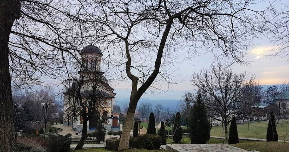 Mănăstirea Antim-Troianu întregește viața monahală a Râmnicului | Poza 5
