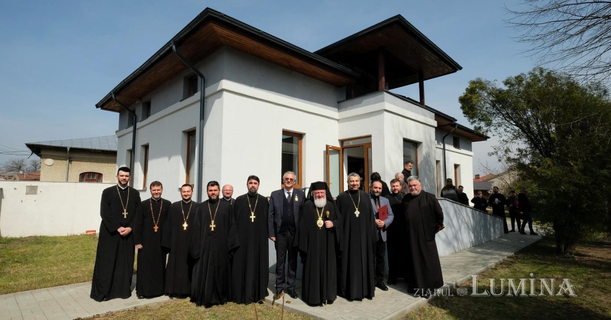 Inaugurarea unui centru social pentru vârstnici în orașul Ploiești | Poza 1