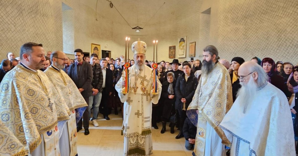 Slujire arhierească la Mănăstirea „Sfânta Cruce” din Aiud
