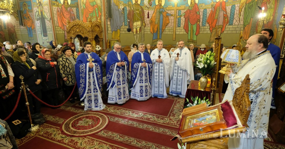 Zi de hram la Parohia „Buna Vestire”-Giulești din București | Poza 29