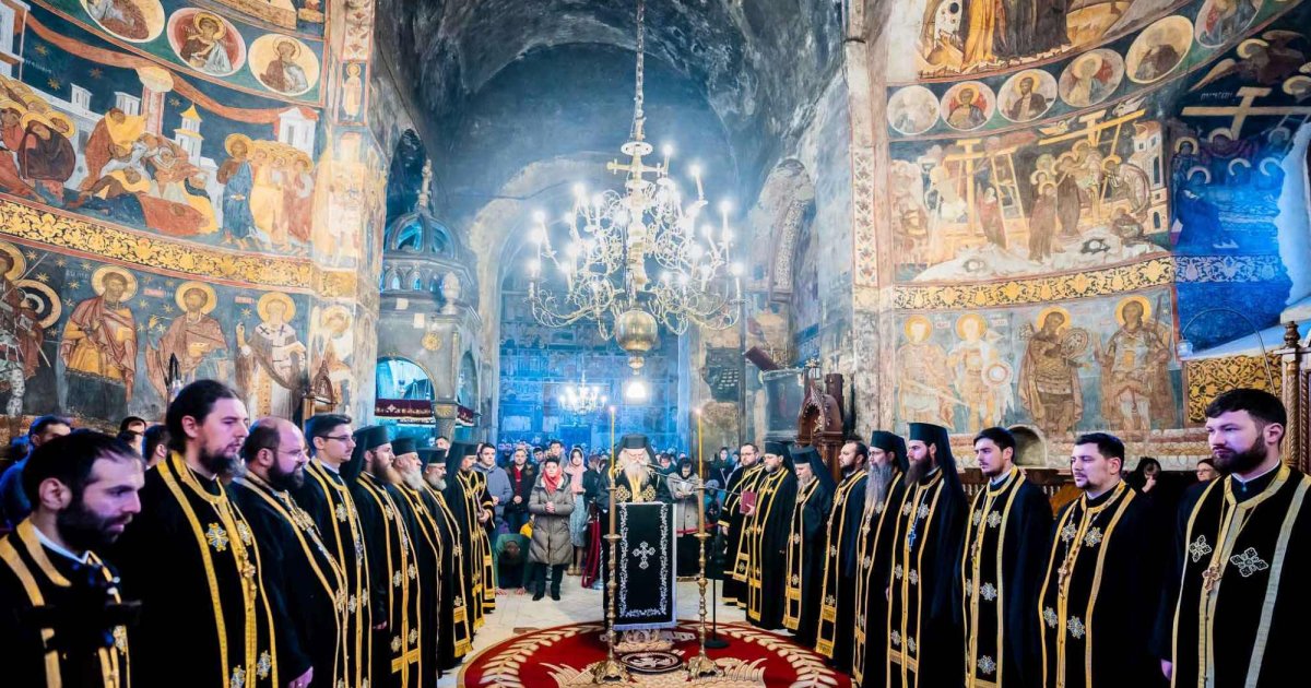 Seară de rugăciune la Catedrala Arhiepiscopală din Suceava