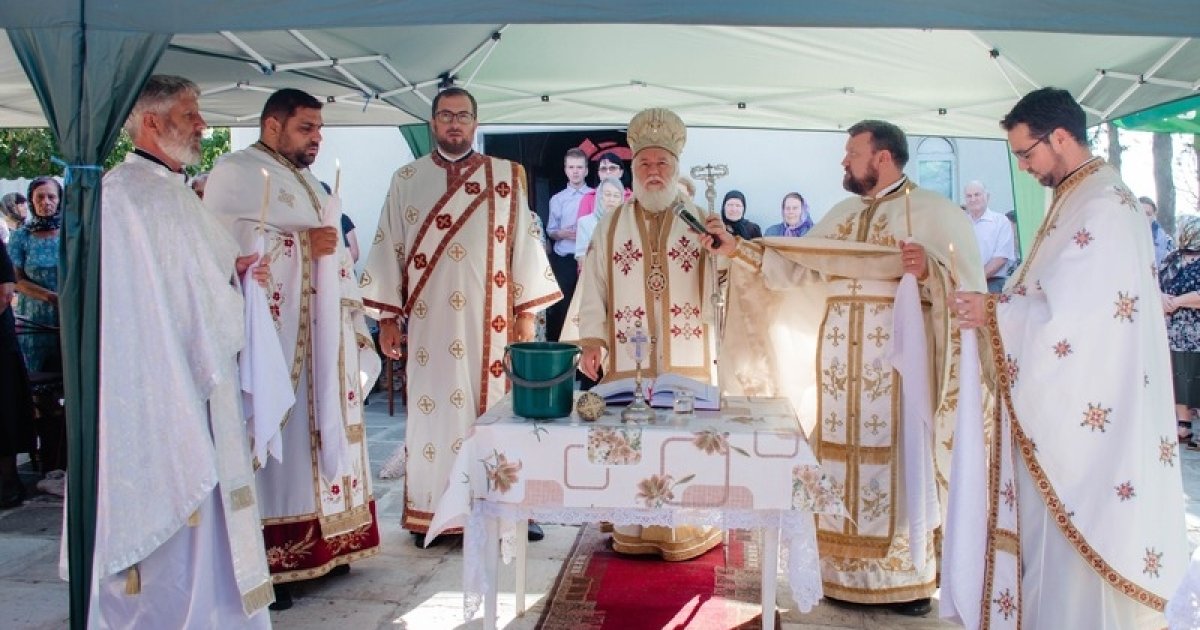 Un nou Altar de vară în parohia tulceană Satu-Nou