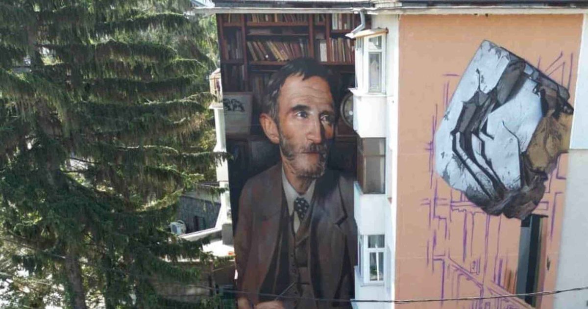 Pictură murală a poetului George Bacovia, la Bacău