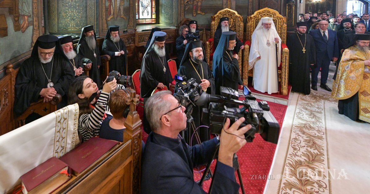16 ani de patriarhat ai Preafericitului Părinte Daniel | Poza 36