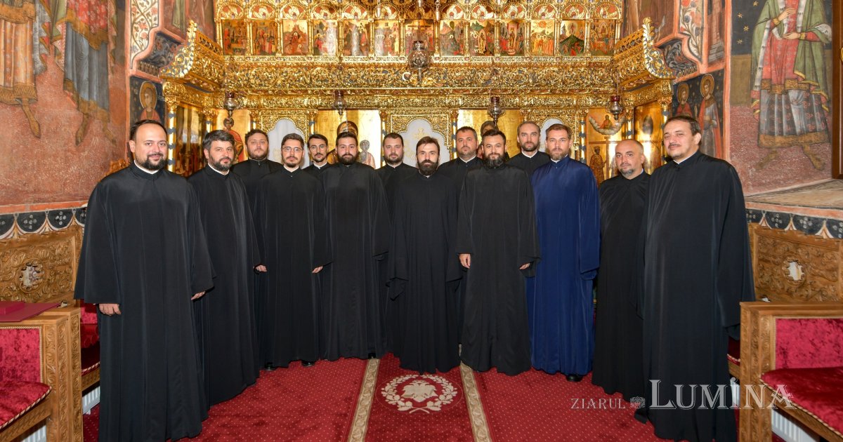 Ridicări în rang pentru ostenitori din administrația bisericească | Poza 3