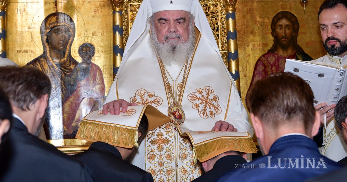 Ridicări în rang pentru ostenitori din administrația bisericească | Poza 16