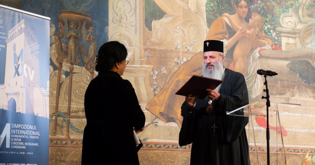 Simpozion „Monumentul. Tradiție și Viitor” la Iași