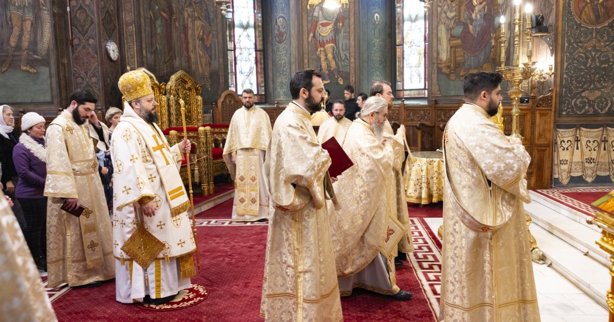 Duminica Izgonirii lui Adam din Rai la Catedrala Patriarhală