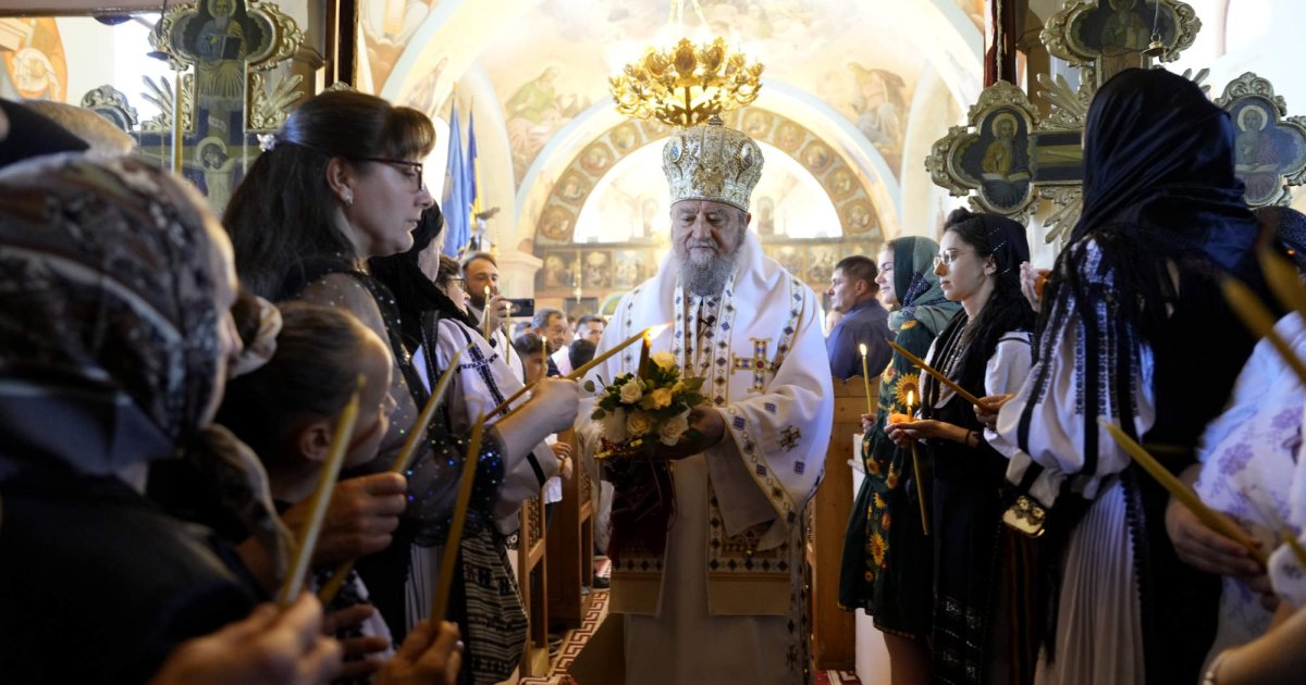 Sfințirea bisericii din Rod, județul Sibiu