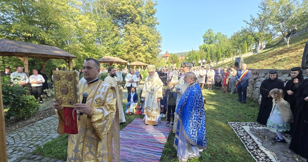Hramul Mănăstirii Ciucea, judeţul Cluj | Poza 1