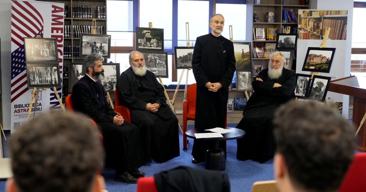 Expoziția „Sfântul Munte Athos şi Meteora acum 100 de ani”, la ...