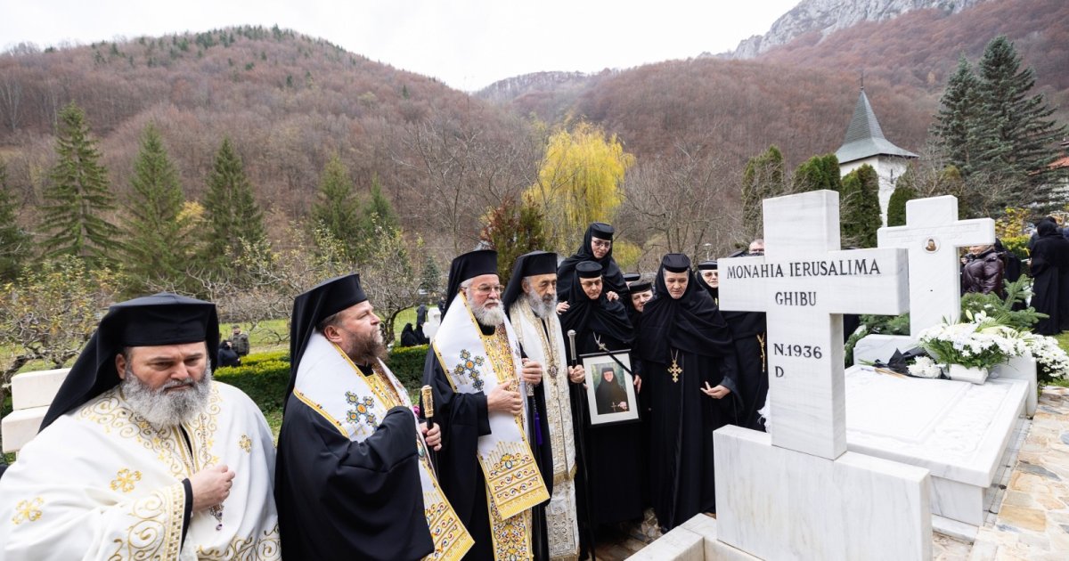 Stavrofora Ierusalima Ghibu, stareța Mănăstirii Râmeț, un simbol al ...