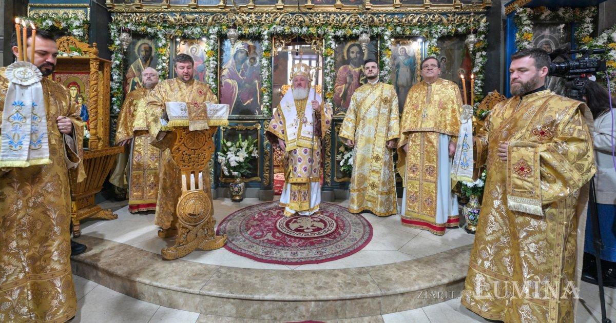 Prăznuire luminoasă la Biserica „Sfântul Anton”-Curtea Veche | Poza 28