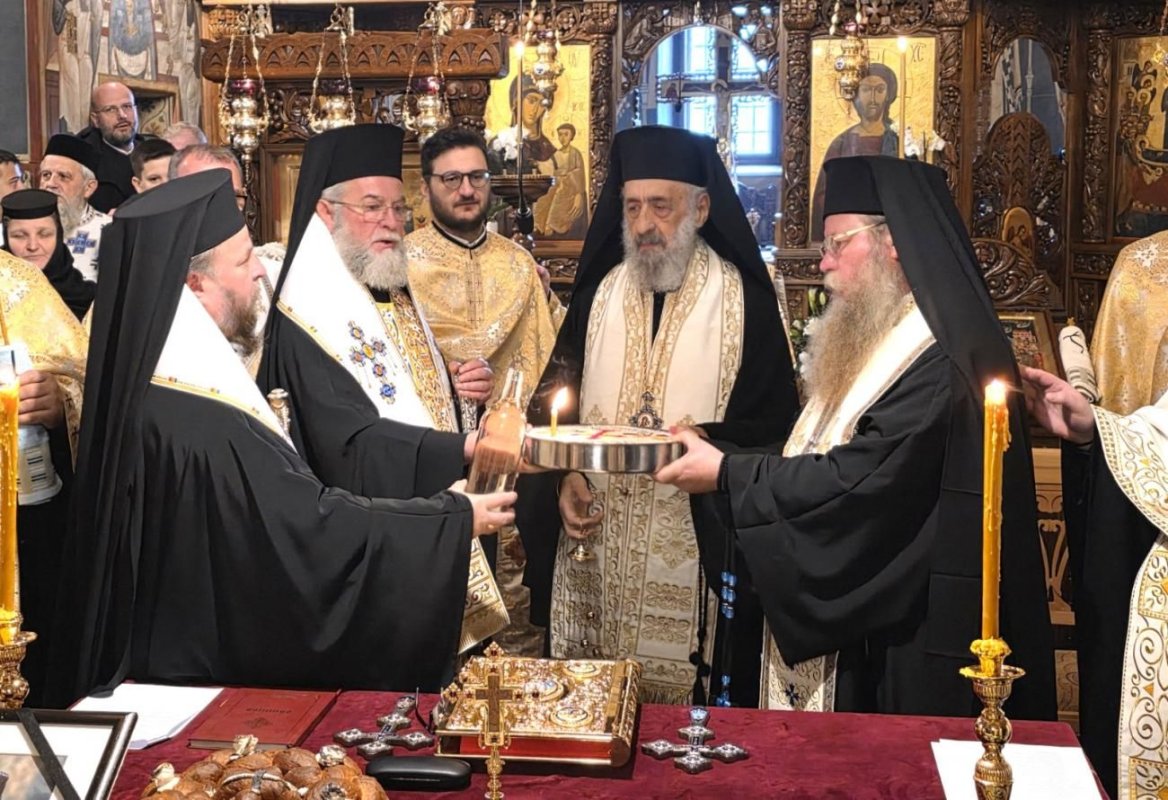 Înmormântarea maicii Ierusalima Ghibu la Mănăstirea Râmeț | Poza 11